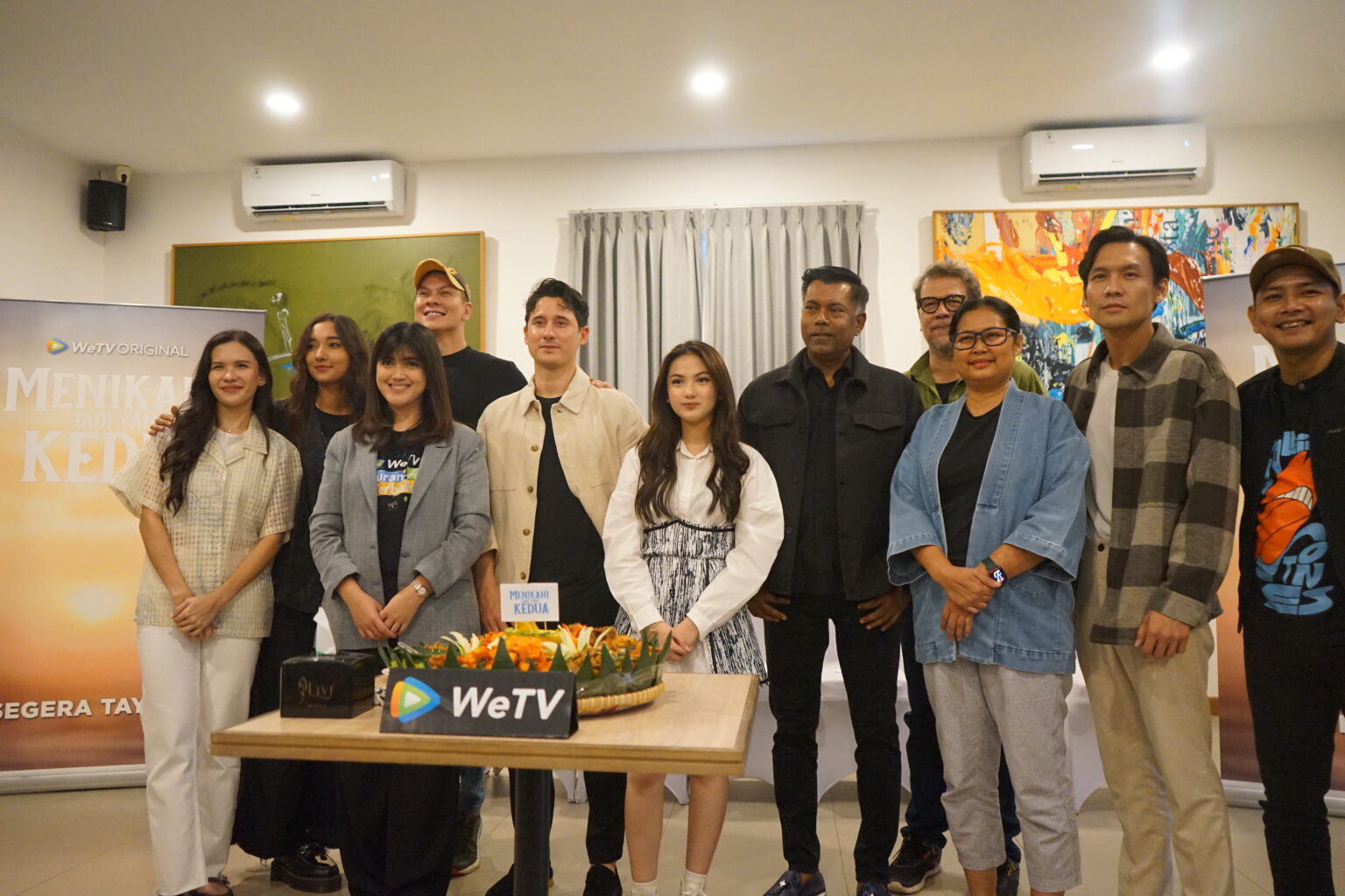 WeTV Original 'Menikahi Jadi Yang Kedua' SIap Syuting, Pasangkan Nino ...